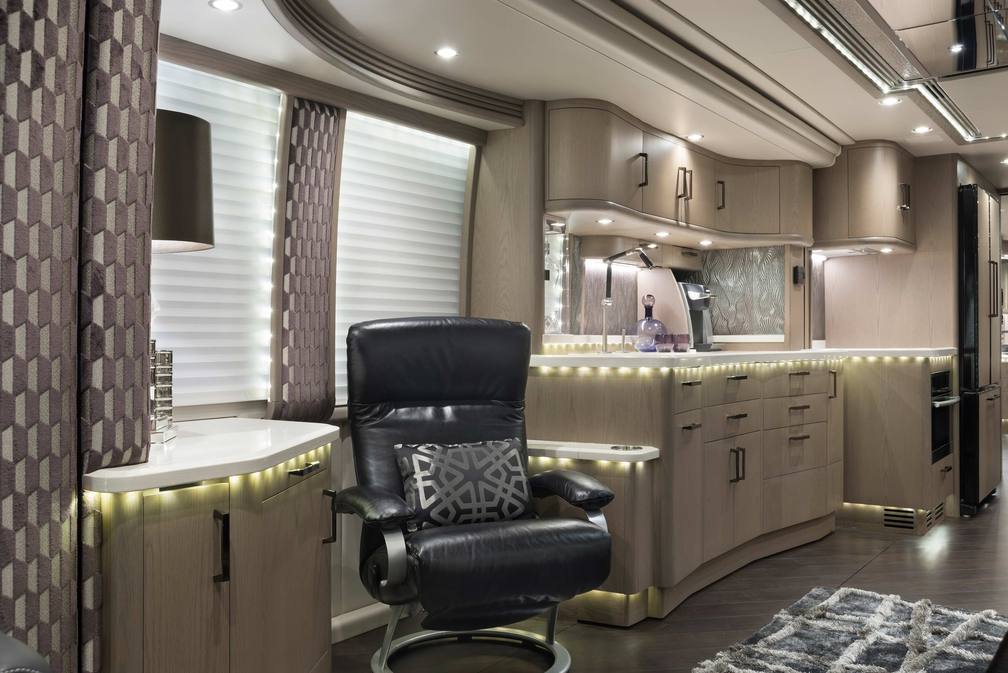 Liberty-Coach-826-Flat-Floor-Mod-1 - Custom Luxury Motorcoach