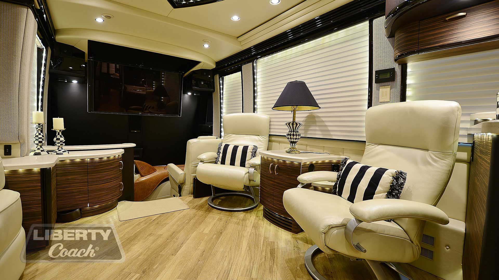 Liberty-Coach-5409-Chairs-Gallery - Custom Luxury Motorcoach
