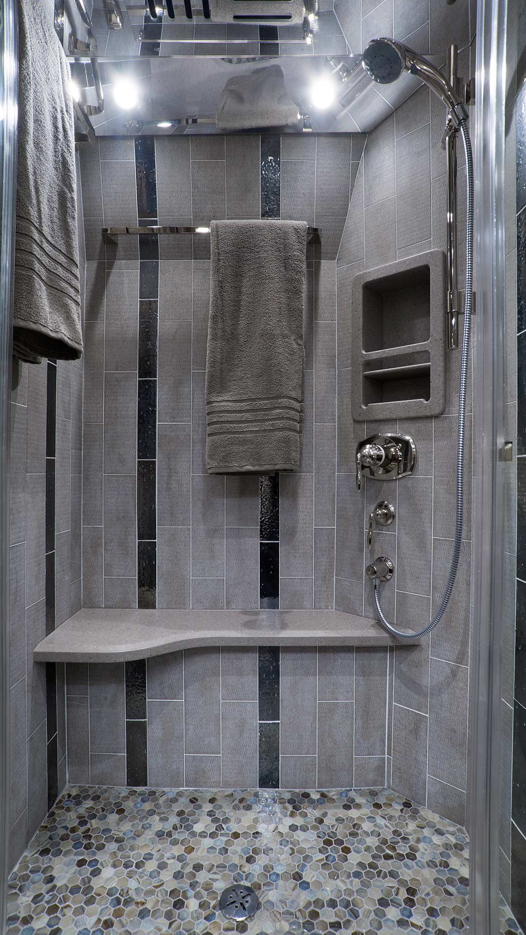 Liberty-Coach-804-Shower-Gallery - Custom Luxury Motorcoach