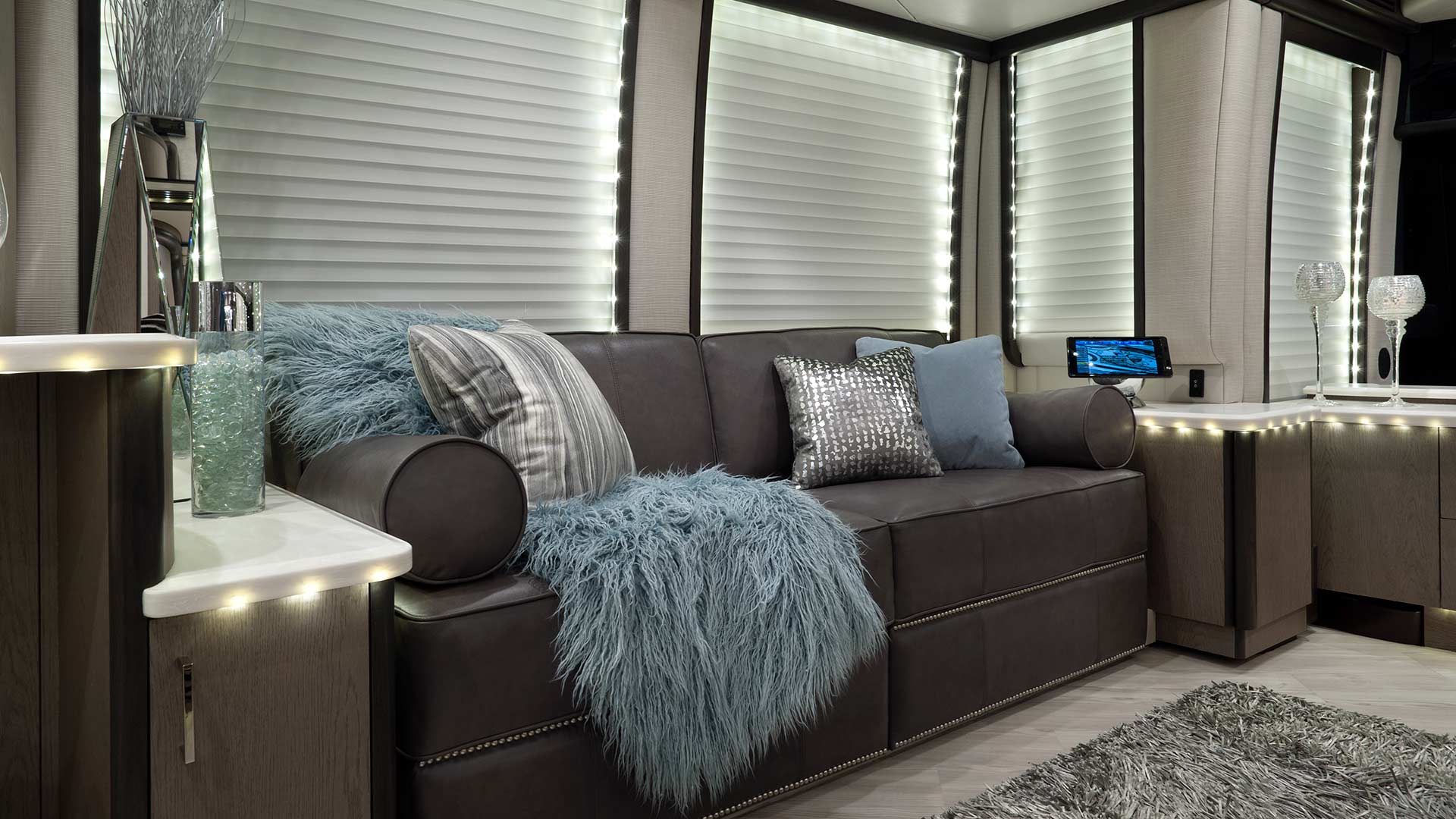 Liberty-Coach-805-Sofa-Gallery - Custom Luxury Motorcoach