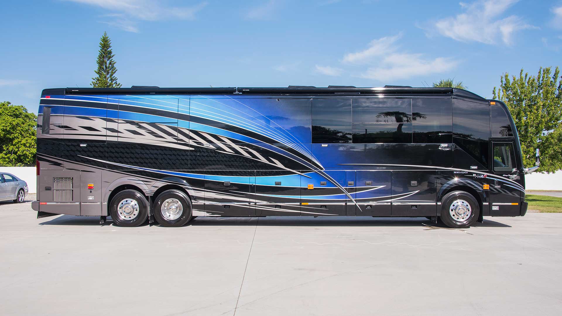 Design Gallery - Custom Luxury Motorcoach