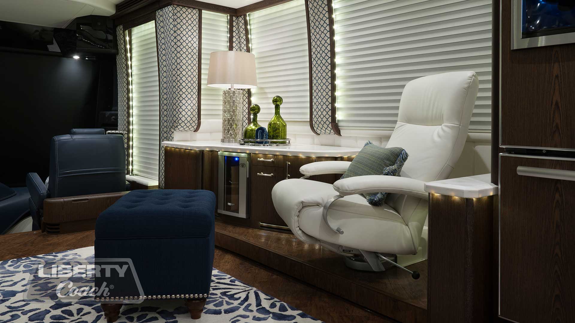 2017 Elegant Lady #5468 - Custom Luxury Motorcoach