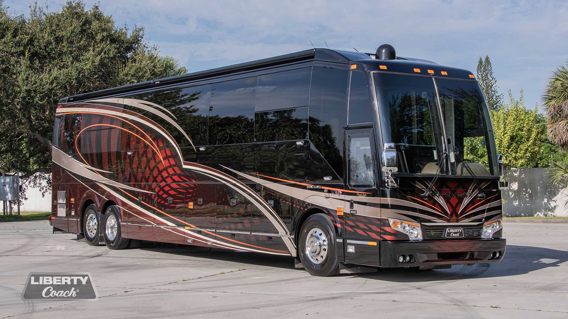 2018 Elegant Lady #5482 - Custom Luxury Motorcoach