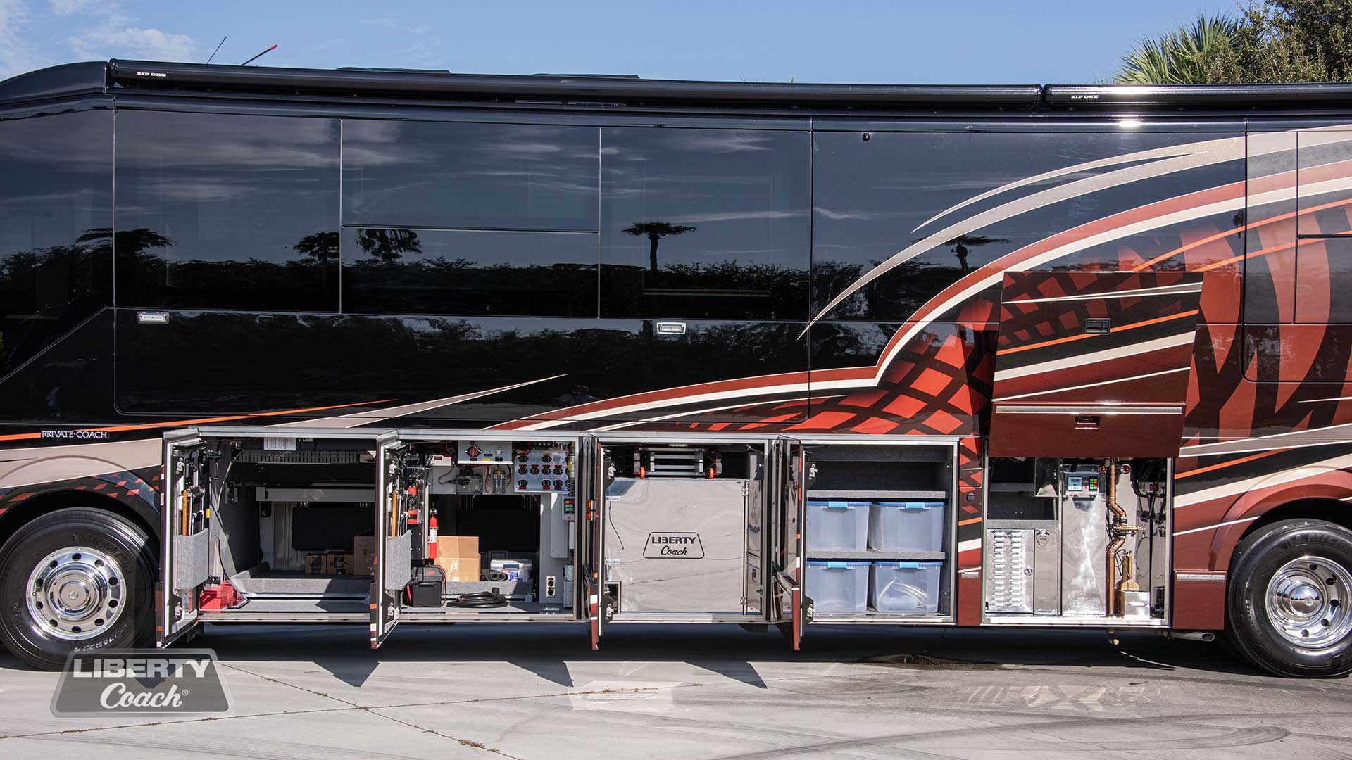2018 Elegant Lady #5482 - Custom Luxury Motorcoach