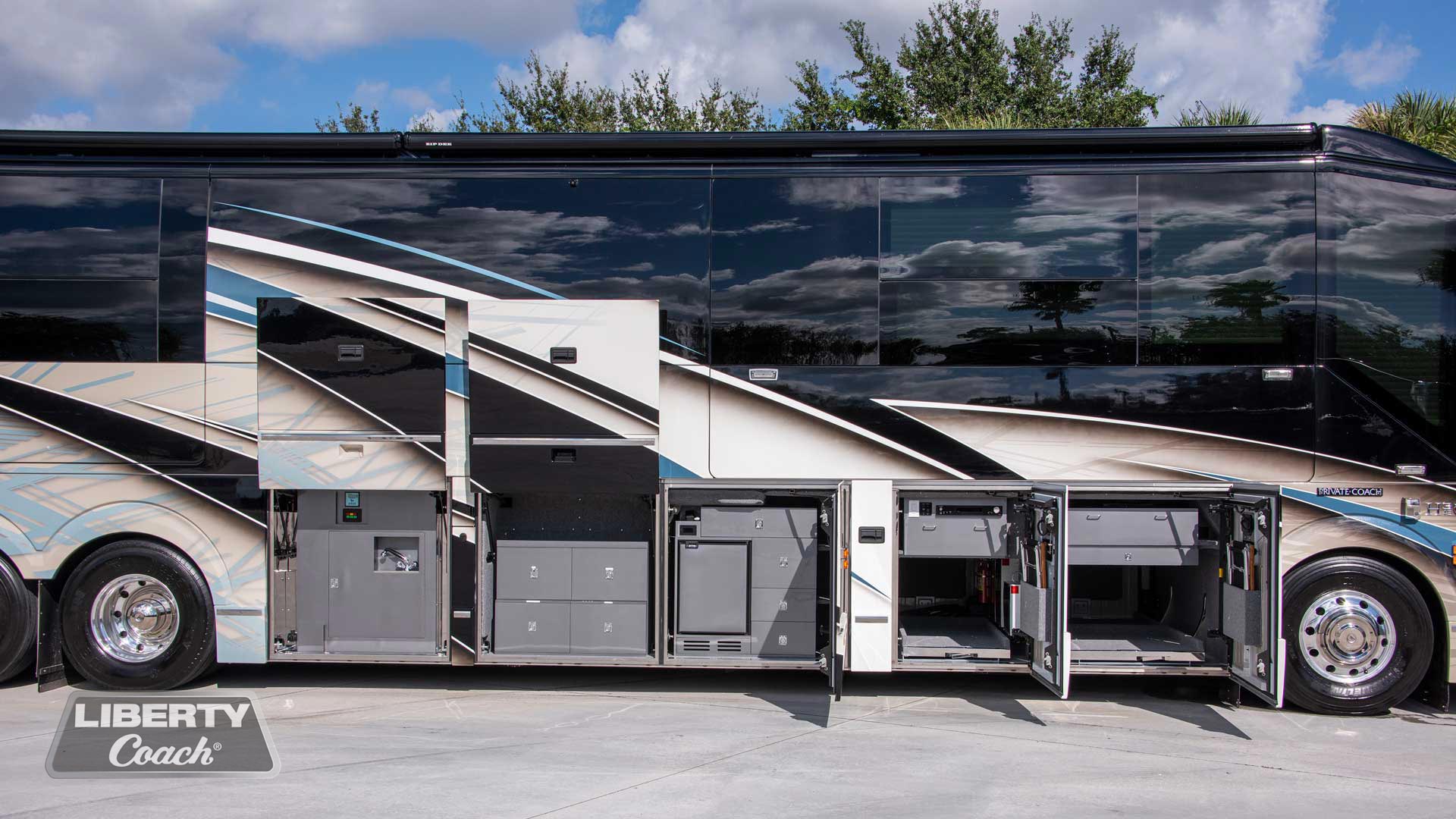 2019 Elegant Lady #838 - Custom Luxury Motorcoach