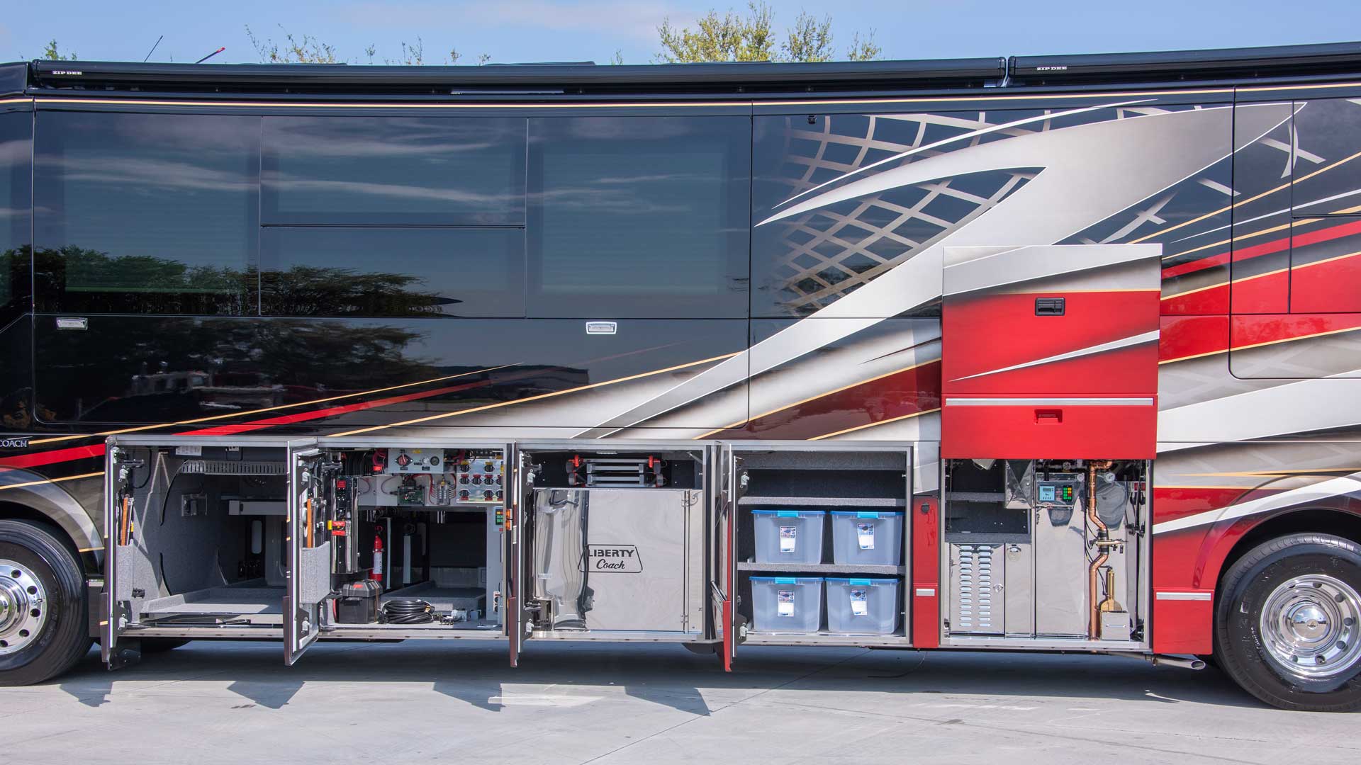 2018 Elegant Lady #834 - Custom Luxury Motorcoach