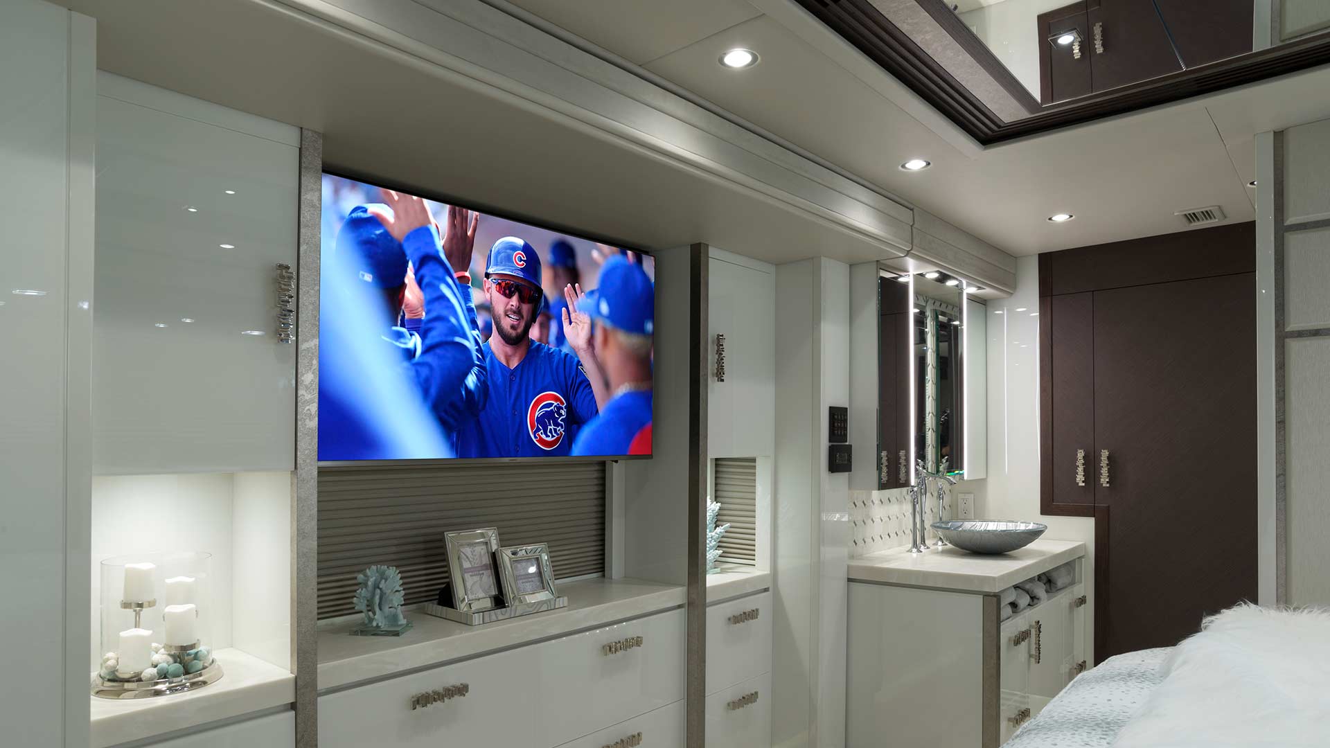 Getting That Glow: The New Look of Liberty - Custom Luxury Motorcoach
