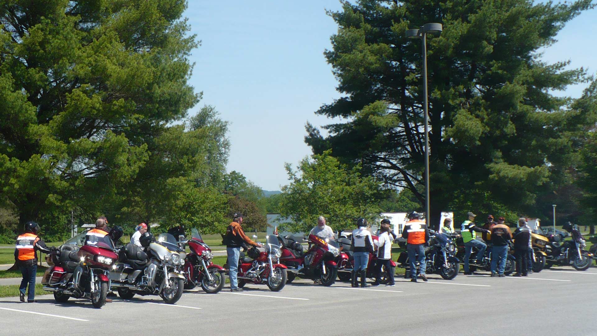 Owner’s Group Profile: The Road Hogs Motorcoach & Motorcycle Club ...