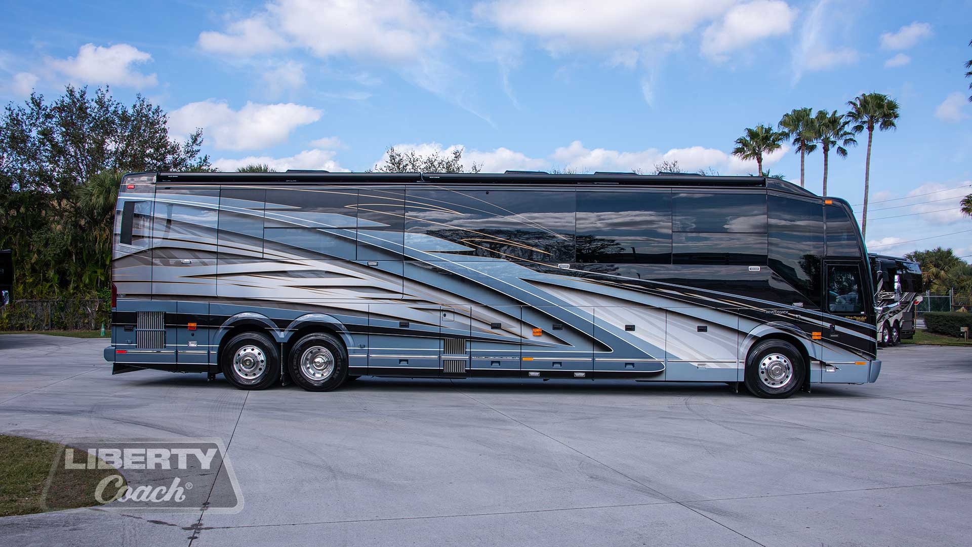 Liberty-Coach-5447-Exterior-5-Gallery - Custom Luxury Motorcoach