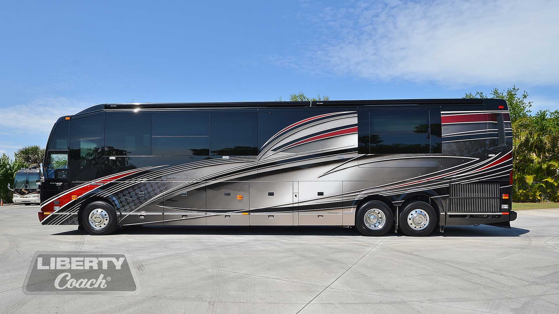 Liberty-Coach-5401-Exterior-5-Gallery-NEW - Custom Luxury Motorcoach
