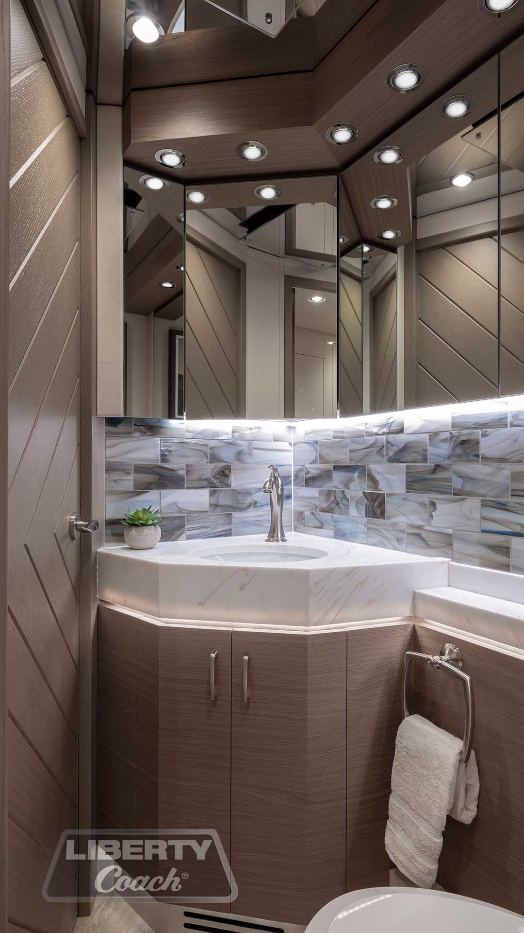 2024 Elegant Lady #902 - Custom Luxury Motorcoach