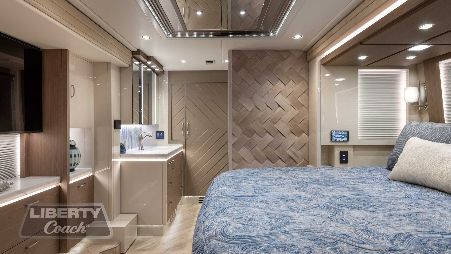 2024 Elegant Lady #902 - Custom Luxury Motorcoach