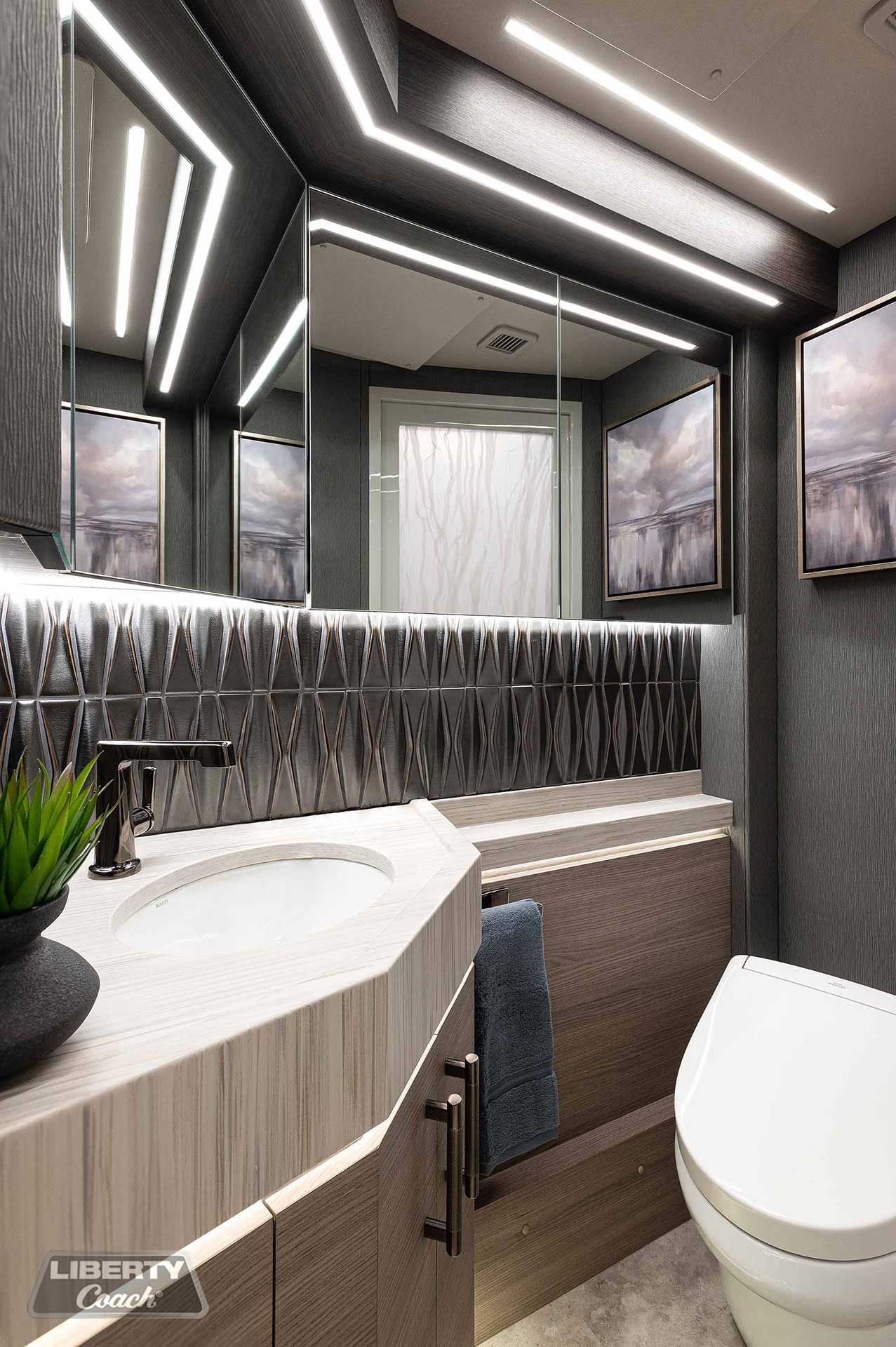 2026 Elegant Lady #932 - Custom Luxury Motorcoach